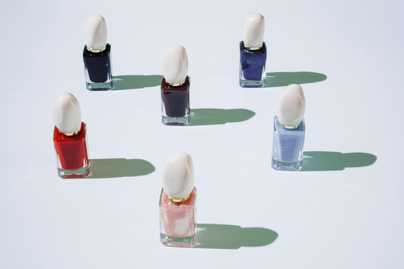 How to Make Nail Polish Dry Faster – Easy Tips for Quick-Dry Nails